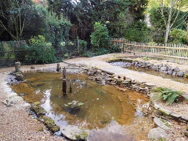 Infinity Pond - Miles Garden Design, Norfolk
